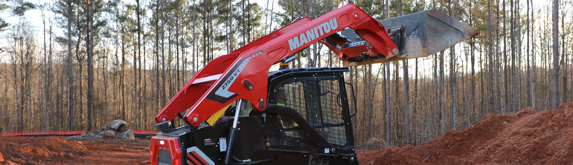 Compact loaders - Manitou