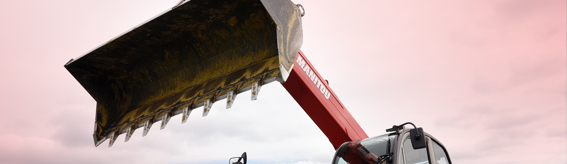 Construction bucket - Manitou