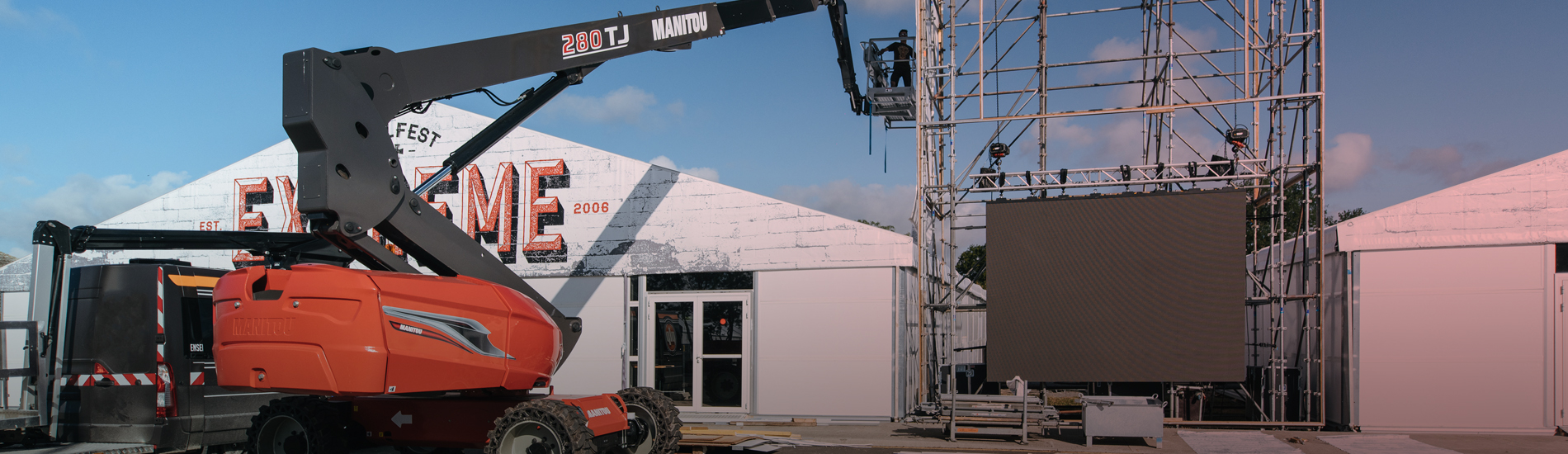 Manitou TJ all-terrain boom lift - Manitou